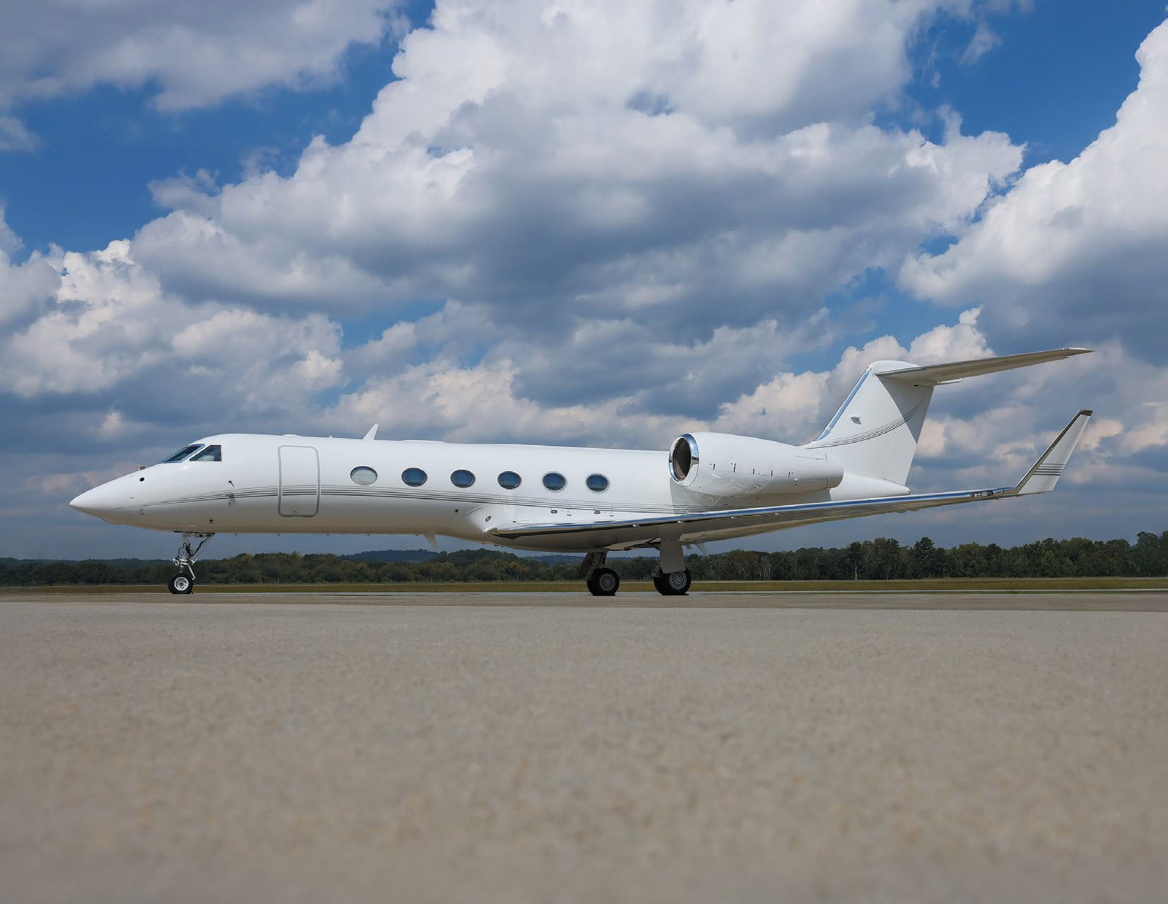 N241CH Gulfstream G450 | Virtual Hangar